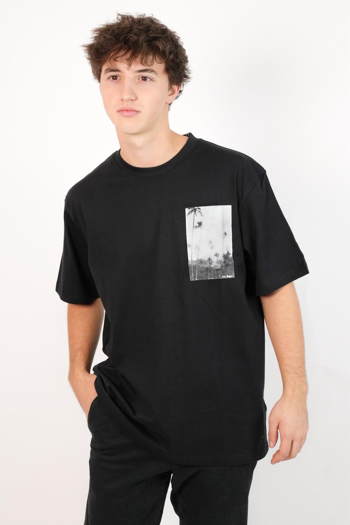 Santa Barbara Outfitters - REMERA OVERSIZE ESTAMPADO